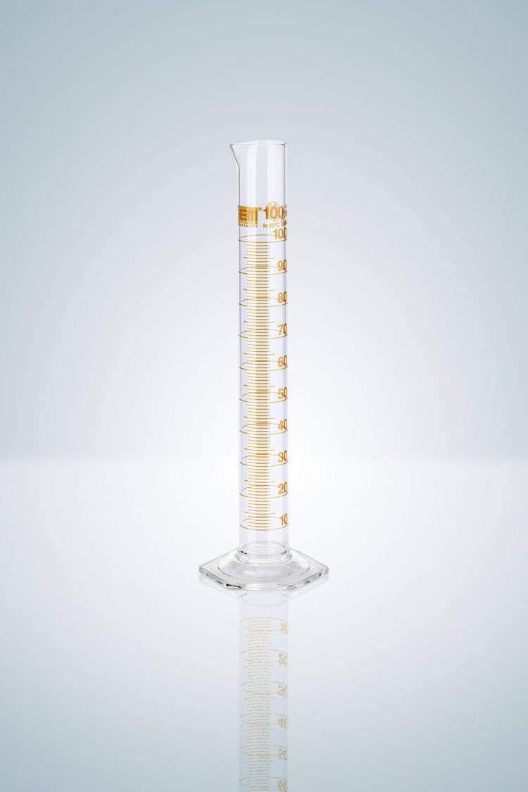 2210194 - Measuring cylin. DURAN,cl.A, amber grad 2000:20 ml, H 500 mm | analytics-shop.com