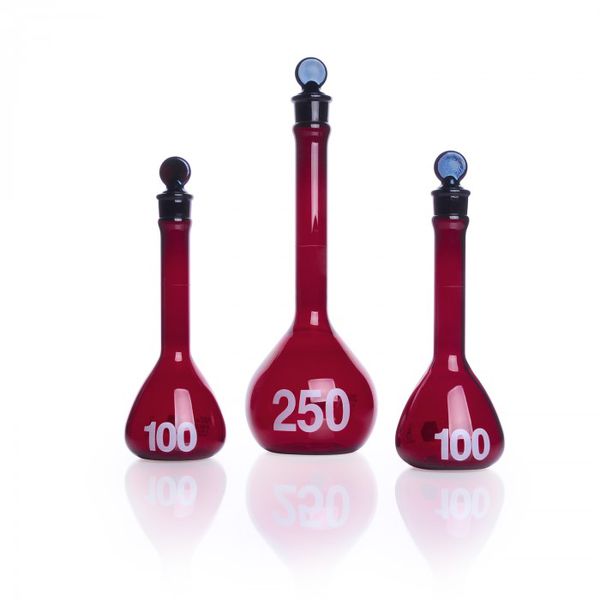 92822G-25 - RAY-SORB® Volumetric Flask, Amber, Class A, Heavy Duty ...